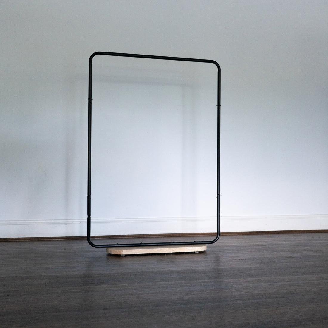 Hire Scandi Black + Wood Base Frame – maeke